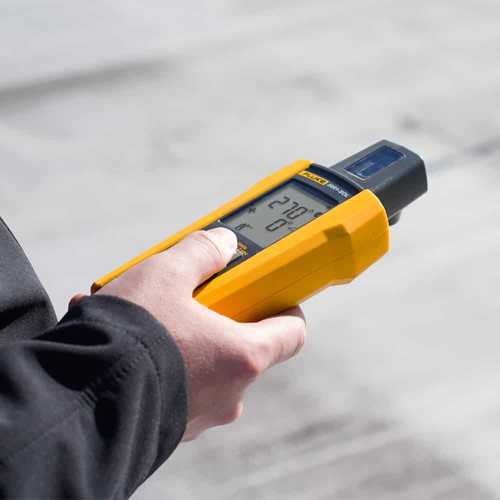 Fluke Solar Irradiance Meter, 0 to 100 W/m² IRR1-SOL: Shop Online at ...