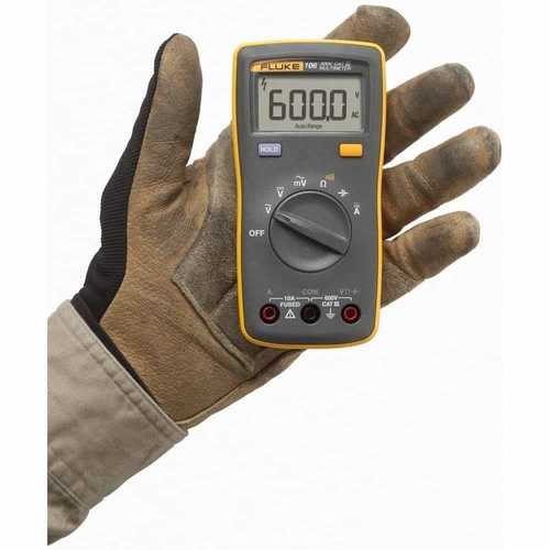 Fluke Palm-Sized Digital Multimeter, CAT III 600V, 10A 106: Shop Online ...