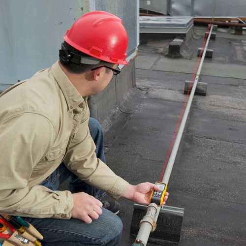 Fluke Red Laser Distance Meter, 100m, 360° Tilt, IP 54, with Vinyl ...