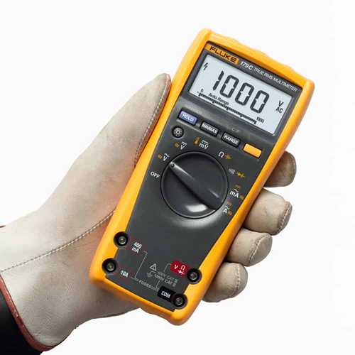 Fluke True RMS Digital Multimeter CAT IV 600V, 10A 179: Shop Online at ...